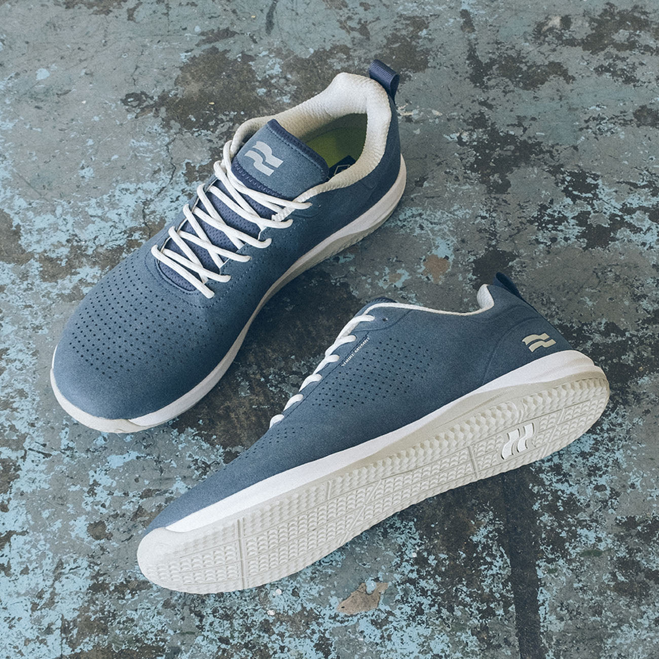 STRIKE MVMNT Haze Training Shoes – Box Basics